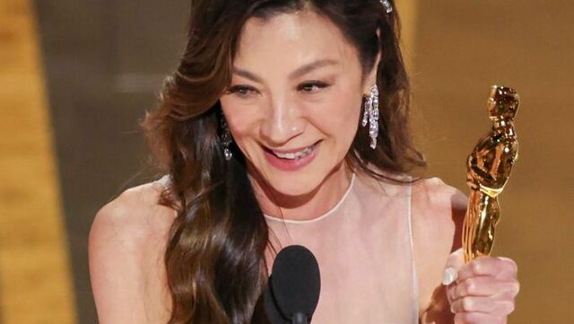 【アカデミー賞2023】主演女優賞は、映画『エブエブ』のミシェル・ヨー！ アジア人初の快挙 Antenna アンテナ 