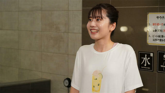 元うたのおねえさん・小野あつこが人生初サウナへ、“伝説のボイストレーナー”からの金言も明かす Antenna アンテナ 