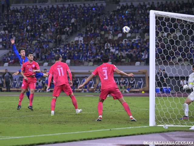 ACL初出場のJ2甲府が歴史的初白星!! 1万人集結の国立で長谷川劇的ヘディング弾 | antenna[アンテナ]