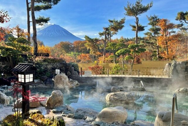 Yurari Onsen: Enjoying Hot Spring with an Incredible View of Mt. Fuji ...