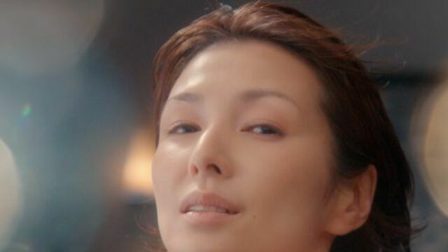 女優・吉瀬美智子が「CANADEL」の新 TVCMに登場！プライベートを語ったインタビューもお届け | antenna[アンテナ]