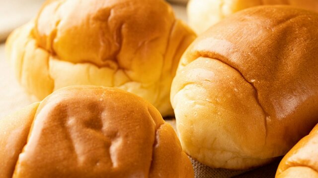 もう「ロールパン」は焦がさない…！トースターでパンを焦がさずに焼く秘訣 | antenna[アンテナ]