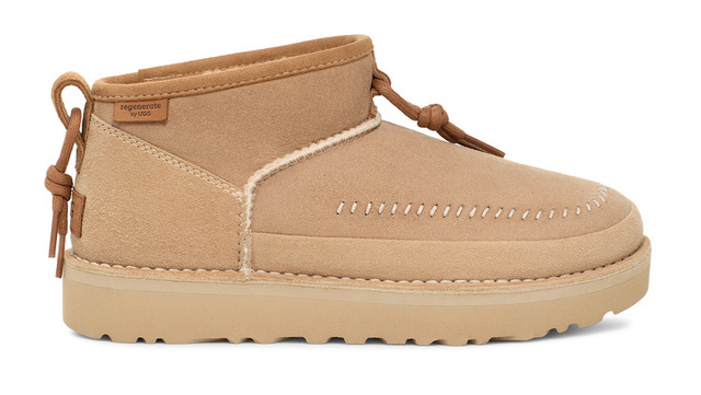 【大人のUGG®️】環境だけじゃなく履き心地も優しい。アグの「リジェネレート」最新作がすごい！ | antenna[アンテナ]