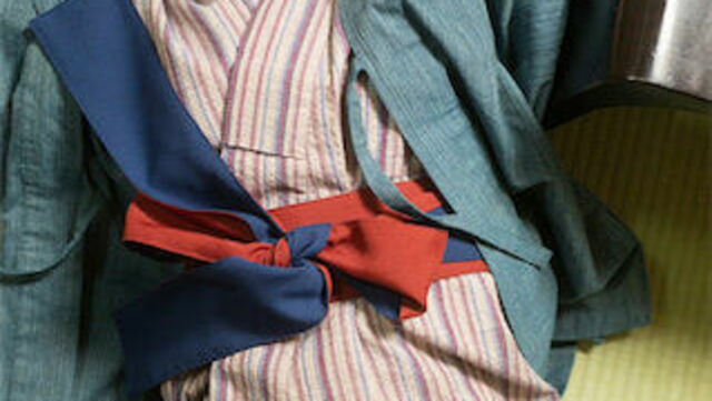 #2i2 十味、太ももがチラリとのぞく浴衣“着乱れ”ショット公開 | antenna[アンテナ]