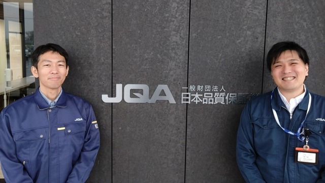 校正業務で紡ぐ確かな価値。高専出身のふたりが辿るキャリア、JQAだから描ける未来 | antenna[アンテナ]