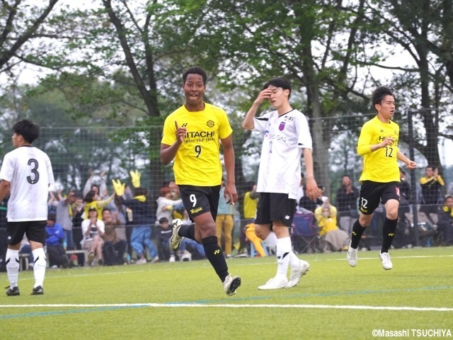 エモーショナルでスペクタクルな90分間は3-3のドロー!FC東京U-18とやり合った柏U-18が携えるのは指揮官も認める自主性と超攻撃的な意志 | antenna[アンテナ]