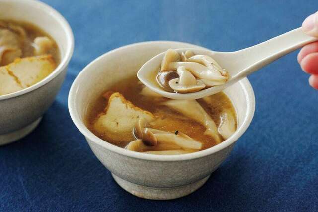 【本物のサンラータンの作り方】 辛さのインパクトは白こしょうだけでOK！：レシピ・ウー・ウェンさん | antenna[アンテナ]