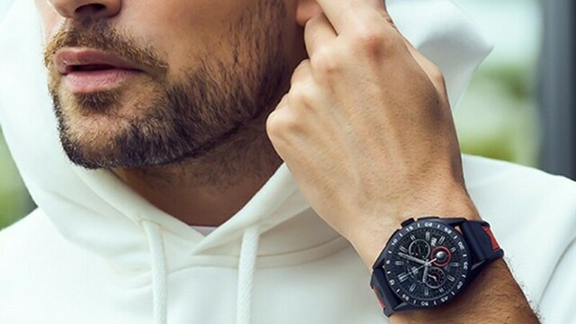 大人の「スマートウォッチ」はお洒落も機能も両立 | antenna[アンテナ]