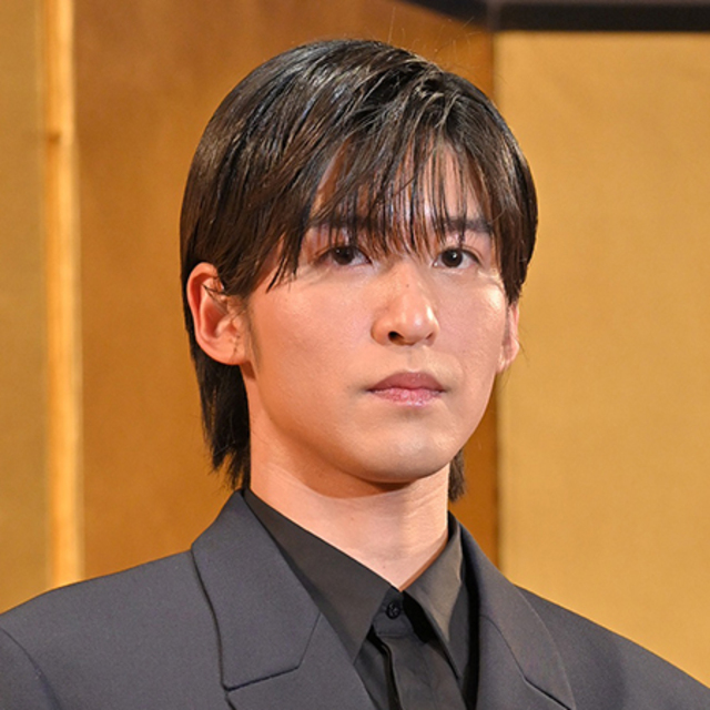 「あの時から会ってない」Snow Man目黒蓮 “人気女優と熱愛疑惑”も本人の前で明かした「本当の関係性」 | antenna[アンテナ]