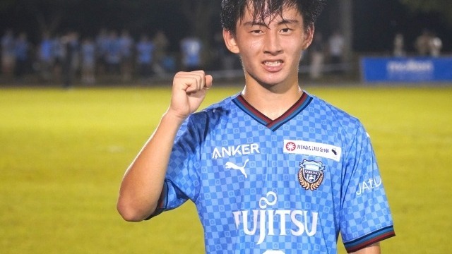 [MOM4778]川崎F U-18FW香取武(3年)_「ゴールの仕方を忘れてしまっている自分が情けなくて……」 2か月近く得点のなかった悩めるストライカーが重要な決戦で鮮やかな復活弾 ...