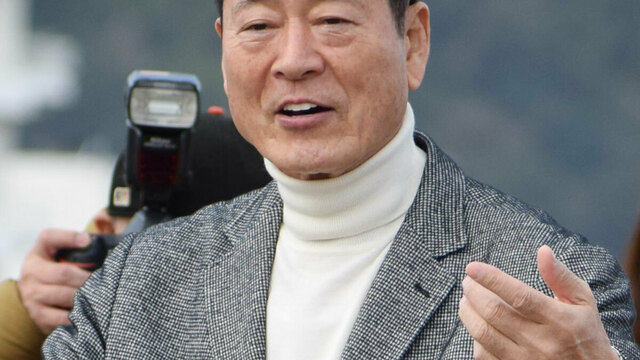 「来年、三浦大輔監督は苦しむ」中畑清が予言したDeNAの「日本一になったあと」 | antenna[アンテナ]