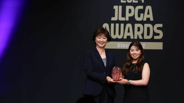 山下美夢有は3冠 平均ストロークでツアー新記樹立「頑張ってレベルアップしたい」【JLPGAアワード受賞者の声】 | antenna[アンテナ]