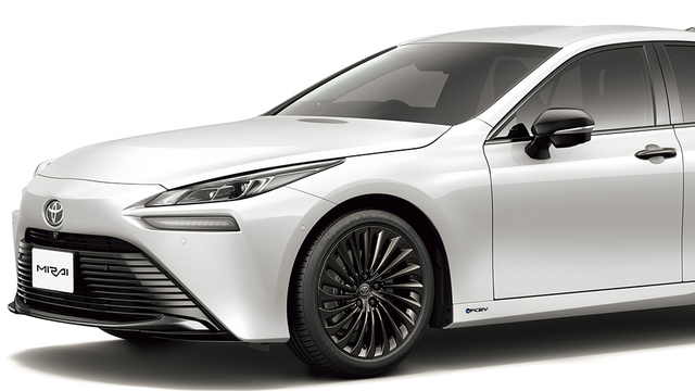 トヨタ「MIRAI（ミライ）」一部改良！精悍さ際立つオプション「ブラックパッケージ」も設定 | antenna[アンテナ]