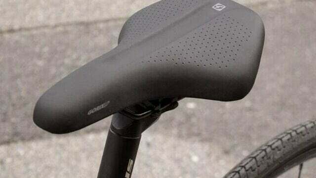 【自転車】ロングライドの負担を軽減！圧力分散型コンフォートサドルに付け替えたい | antenna[アンテナ]