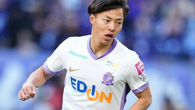 広島が8強進出！大卒ルーキー中村草太が公式戦3戦連発となる2ゴールの活躍、2戦合計7－0でベトナムのナムディンに大勝【ACL2】 | antenna[アンテナ]