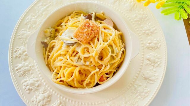 面倒な後片付けも楽勝！「ワンパン明太クリームパスタ」 | antenna[アンテナ]