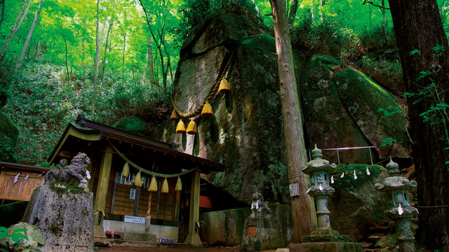 【日帰り登山】歴史ロマンを感じる！4ルート｜（PEAKS 2024年3月号 今年登りたい日帰りの山58） | antenna[アンテナ]