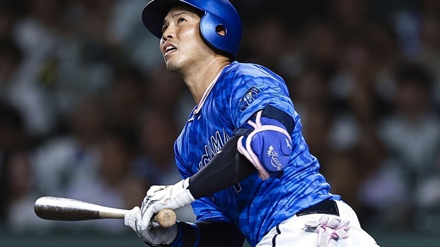 DeNA、OP戦ラストゲームでアクシデント…桑原が右手に死球受け負傷交代 | antenna[アンテナ]