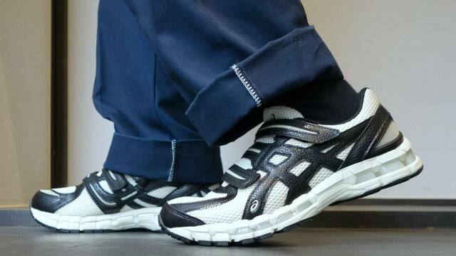 「デザインも機能も完璧」ただ者じゃない…HAL STUDIOS × ASICSの“革新的なGEL-KAYANO 20”をスニーカー系ライターが ...