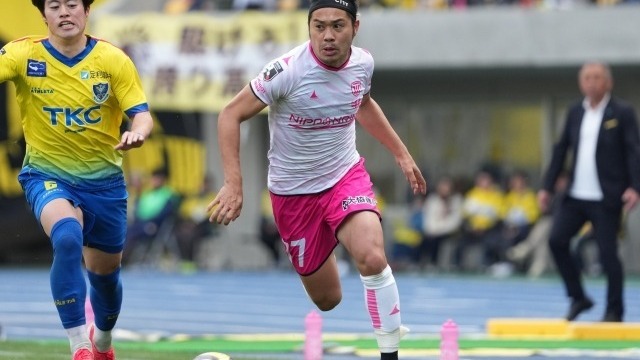 J3月間MVPはピッチ内外で人気沸騰中のFW田中パウロ淳一!! 賞金10万円は「子どもたちのスタジアム招待に」 | antenna[アンテナ]