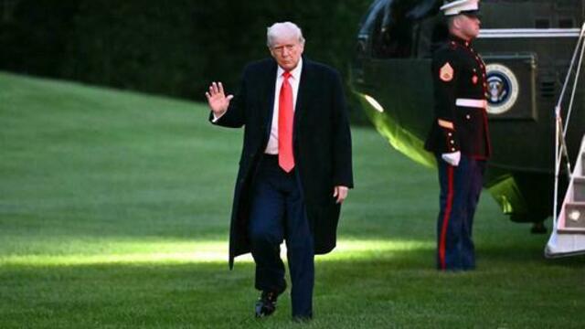 トランプ氏、暗号資産「＄TRUMP」の夕食会開催 会場外では抗議デモ | antenna[アンテナ]