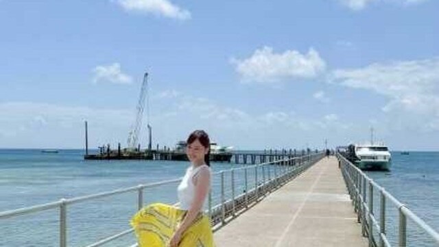 皆藤愛子、16年ぶり写真集の“奇跡の透明感”に驚愕！ケアンズの海で見せた「40代の等身大」が美しすぎる | antenna[アンテナ]