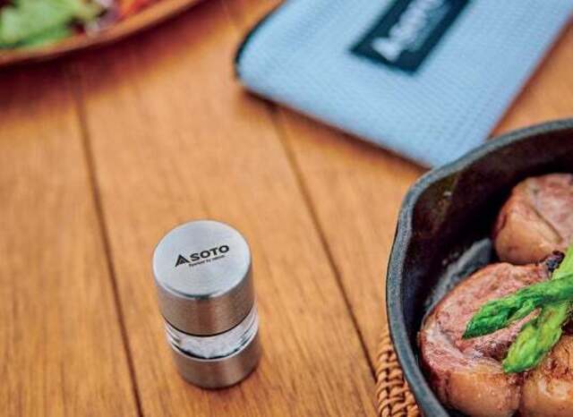 BE-PAL最新号の特別付録は、SOTO × BE-PAL『ミニCAMPミル＆ポーチ』です！ | antenna[アンテナ]