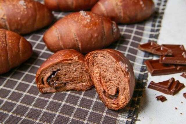 いちごシリーズ第二弾！自家製パン食べ放題ランチに、今だけのいちご×チョコパン登場！神戸メリケンパーク「TOOTH TOOTH FISH IN ...